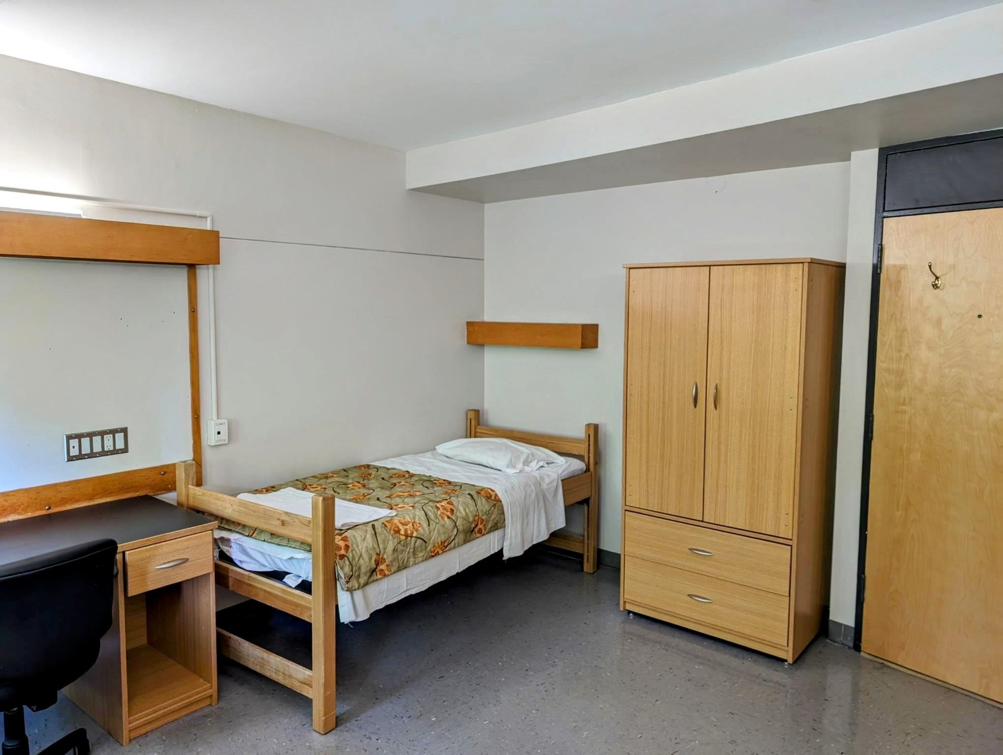 Residence Rooms and Tours - New College